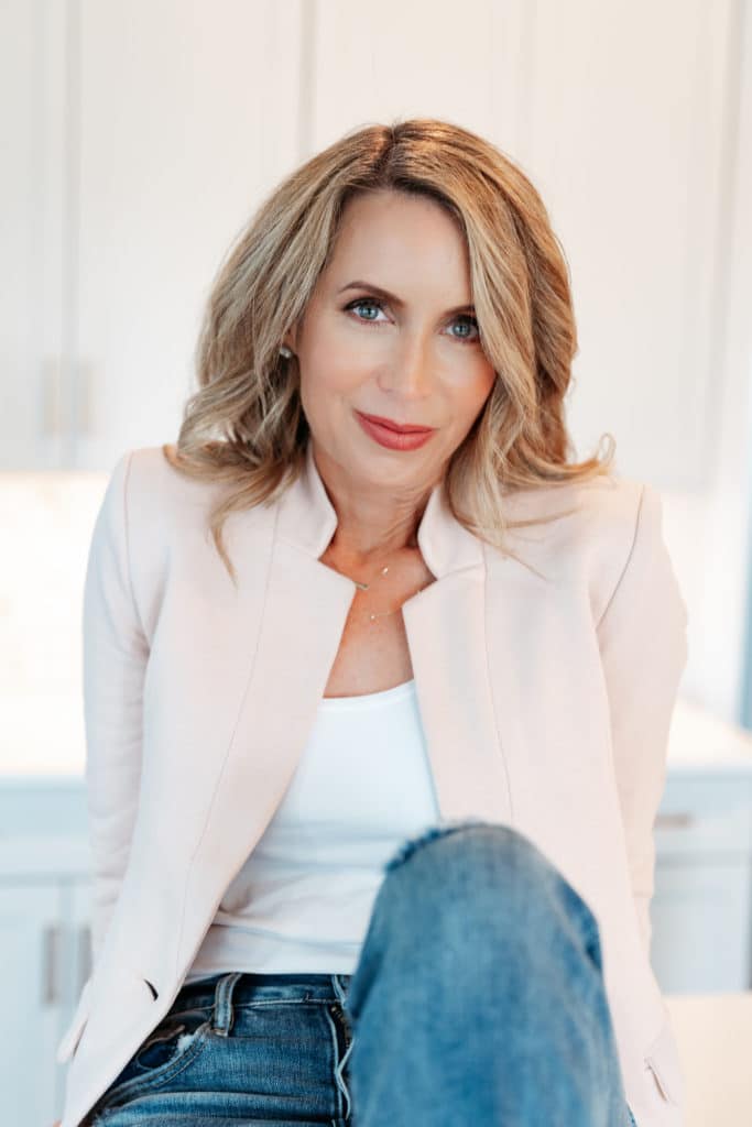 How Intermittent Fasting Works for Women – Cynthia Thurlow, NP – #919